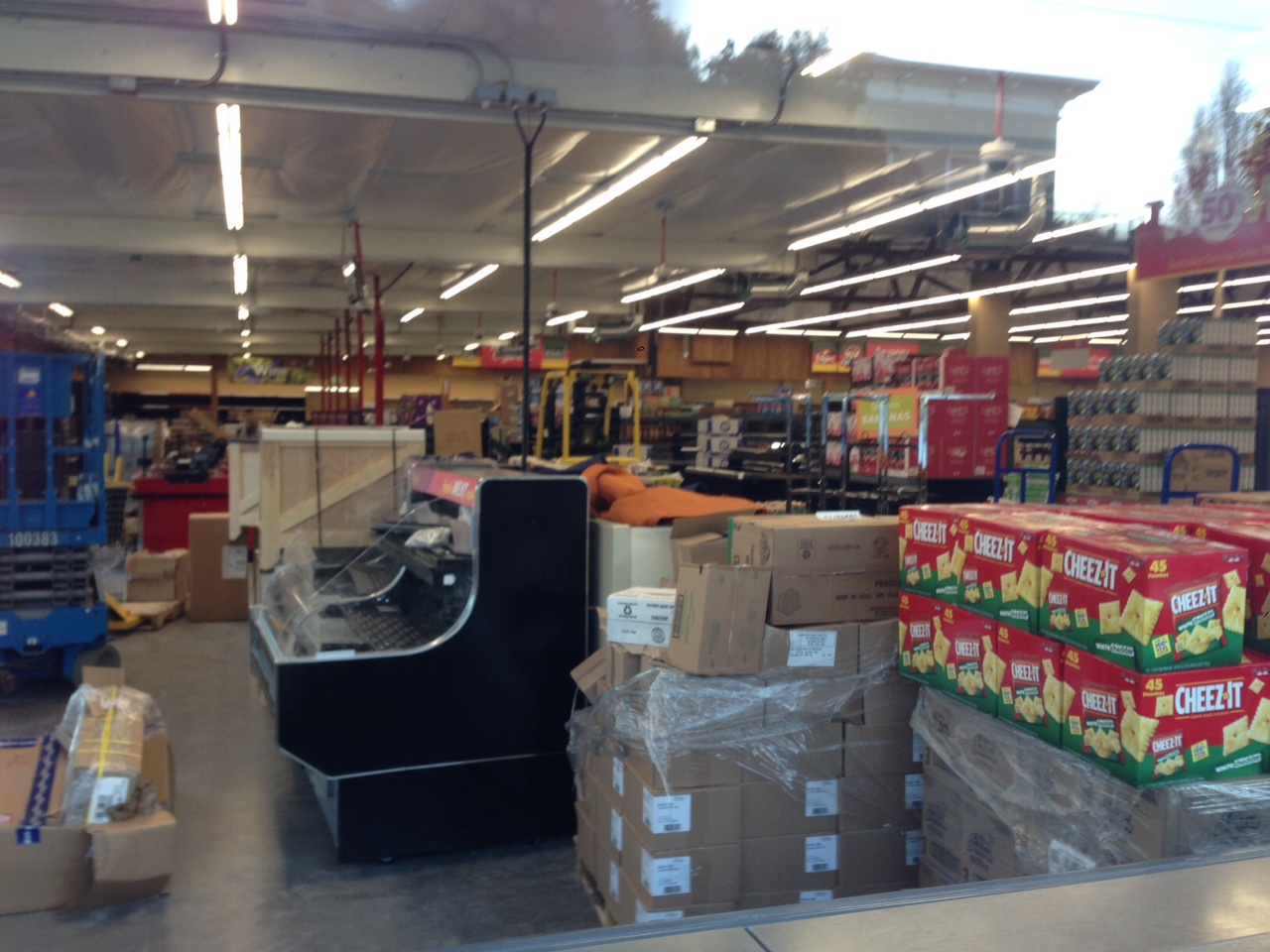 Signs Of Life at Old DeLano's IGA Suggest Imminent Grocery Outlet ...